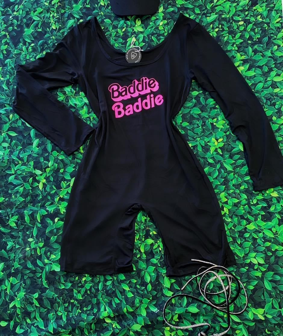 BADDIE CURVY – MARIELVOGUE